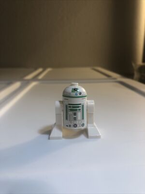 LEGO Star Wars R2 Unit R2-A5 Minifigure 75059 UCS Sandcrawler | eBay