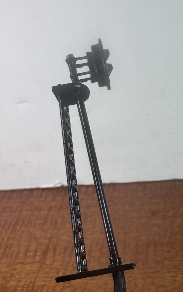 HO Scale Five-Pack of LED Lighted 2-Color Signals w/ Resistors Already ...