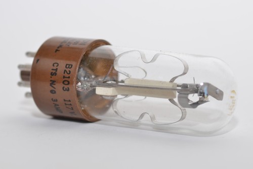 MIL spec Thermal Time Delay Relay by Edison Model 501, Relais, Röhre, 3 ...