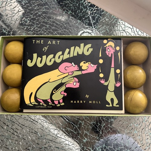 1949 Harry Moll "The Art of Juggling" Jugglers Kit with Box | eBay