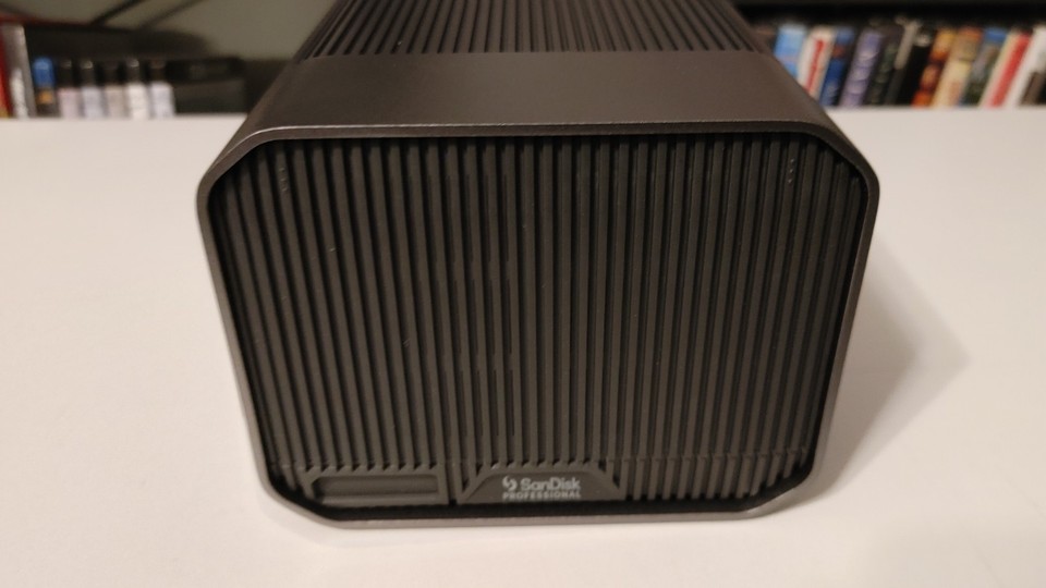 SanDisk Professional G-RAID Mirror - External HDD, RAID (NO HARD DRIVES ...