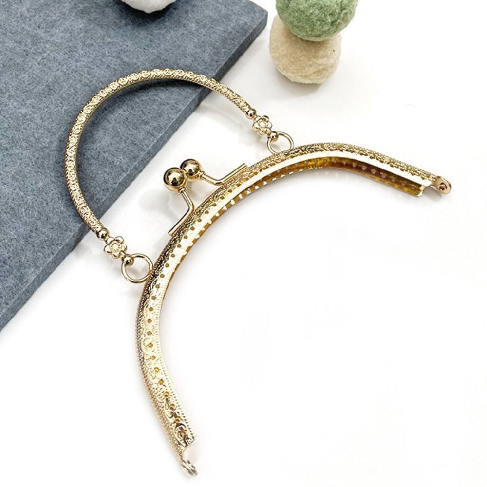 Metal Purse Clasp Frame Vintage Bag Kiss Clasp Lock Bag Frame Buckle ...