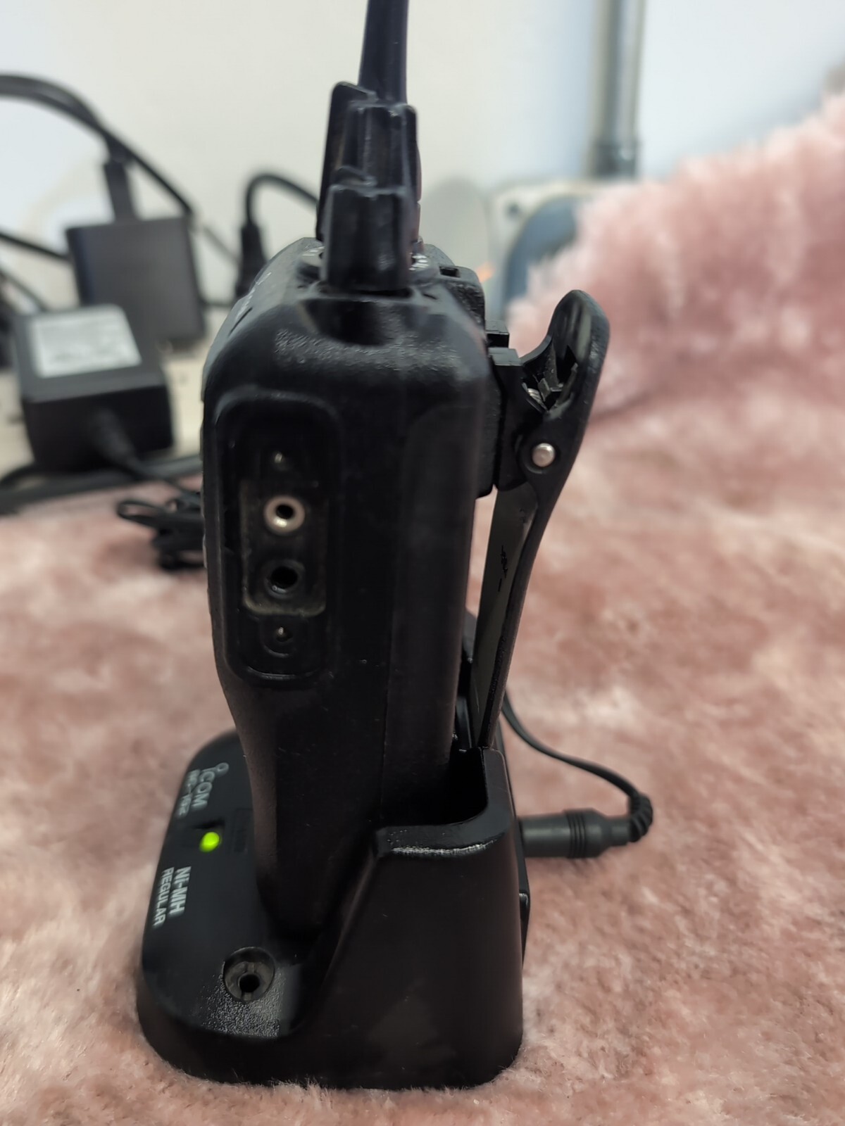 Icom IC-F4001 16 Channels UHF Two Way Radio Black W/ BC-192 Charging ...