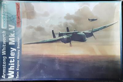 Modelcraft Model Kit Armstrong Whitworth WHITLEY MK.V Heavy Bomber 1:72 ...