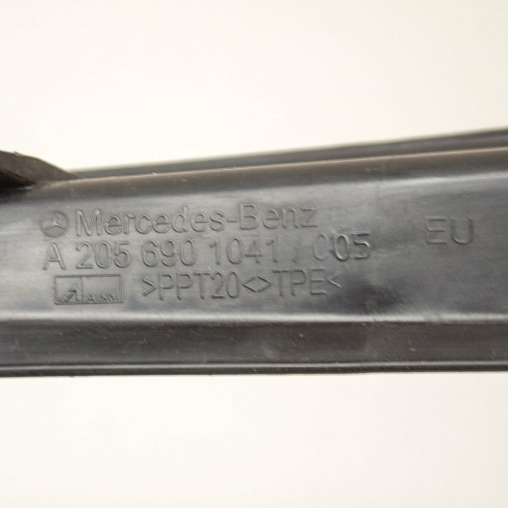 Mercedes-Benz C W205 Rear Tailgate Right Side Drip Rail Trim ...