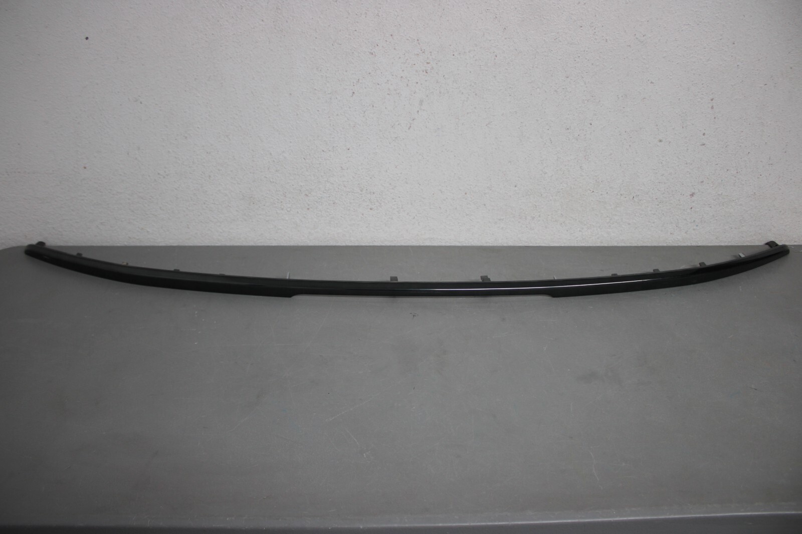 2021 2022 CHEVROLET TAHOE SUBURBAN REAR BUMPER CHROME MOLDING | eBay