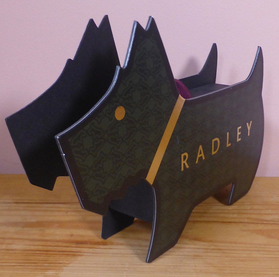 New Unused Radley Christmas Gift Pack Handcream Nail File Dog Tree ...