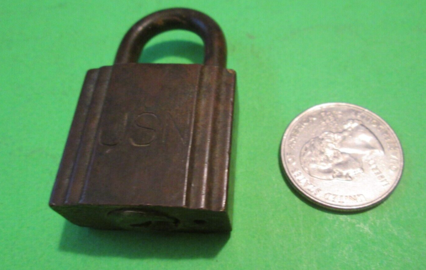 VINTAGE ORNATE BRASS USN U.S.N. PADLOCK EAGLE LOCK CO NO KEY TERRYVILLE ...