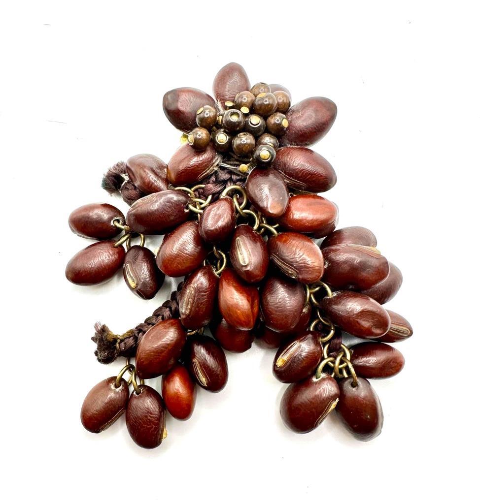 Vintage Drippy Bean Pin 1940s Haskell? Pin brooch - Gem