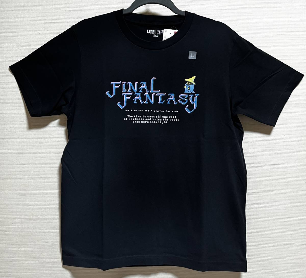 Uniqlo - Men Final Fantasy 35Th Anniversary Ut T-Shir… - Gem