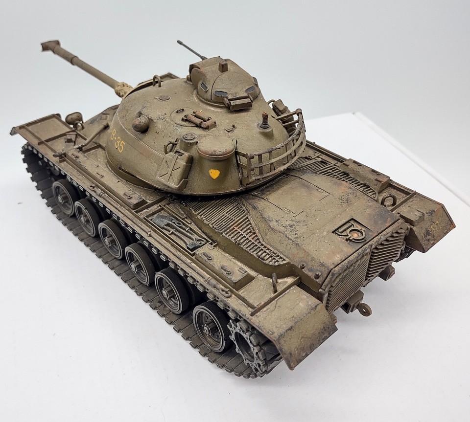 Rough 1:35 Scale Built Painted Plastic Model US M48 Patton Tank USMC ...