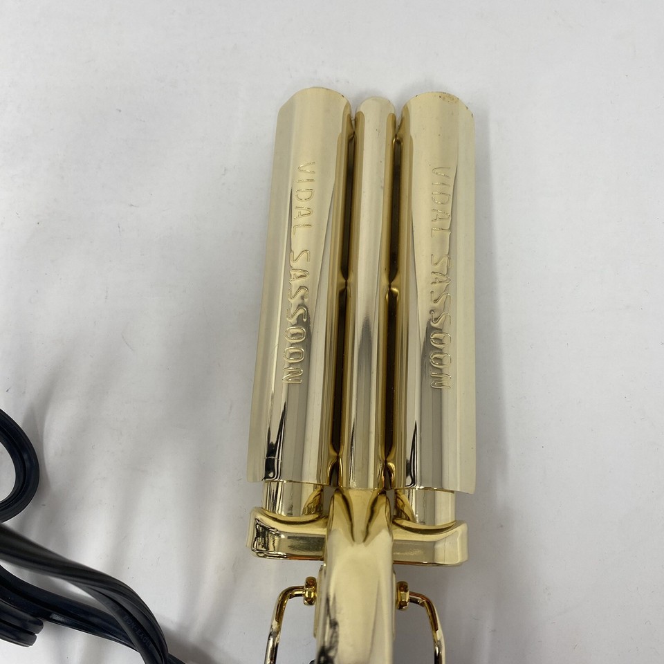 Vidal Sassoon VS184 Gold Series 3 Barrel 5/8” Hair Waver Curling Iron ...