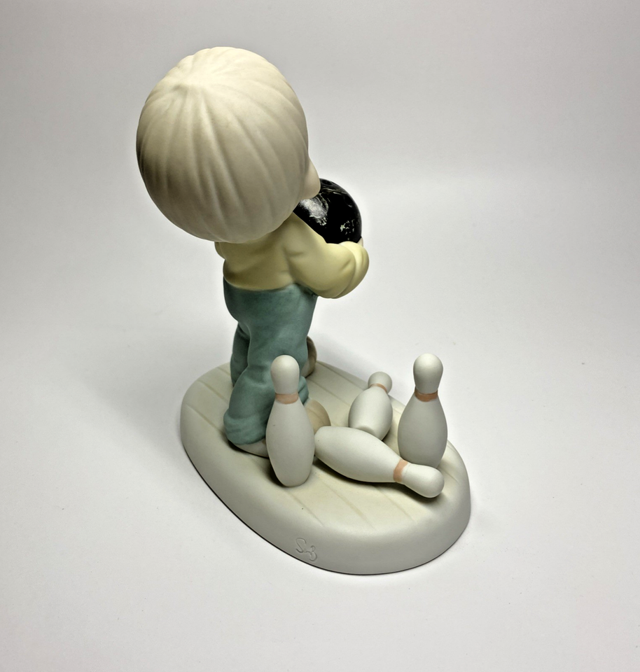 Precious Moments #521191 Lord Spare Me Vintage 1996 Boy Bowler Enesco ...