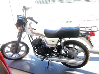 Vintage Beta Custom CC125 Motorcycle from the 80s to be registered ...