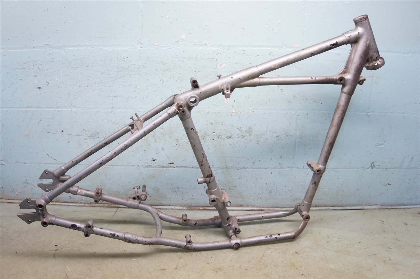 1951 Triumph T100 5T T100C Tiger Alloy Pre unit Rigid *2649A Frame Wow ...