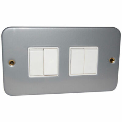 Click CL019 Metal Clad 4 Gang 2 Way 10 Amp Light Switch & Back Box ...