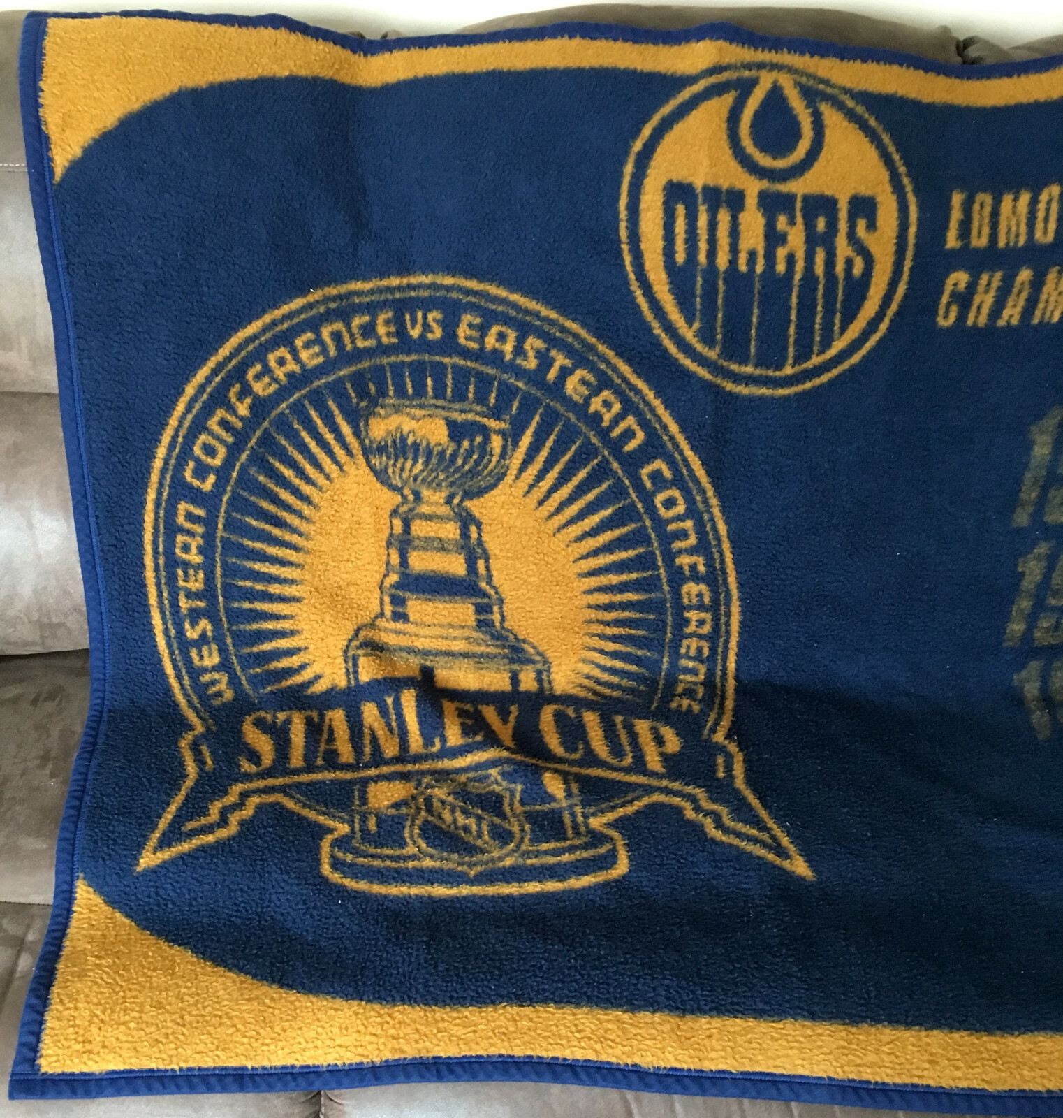 Rare Edmonton Oilers Official NHL Biederlack Stanley Cup Championships ...