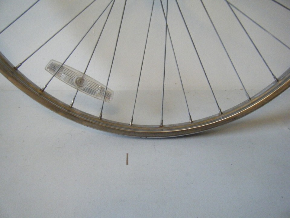 VINTAGE SCHWINN S-5 FRONT WHEEL #1770 SCRIPT HUB | eBay