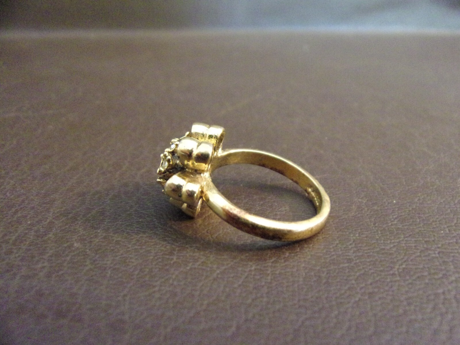 Gold Tone Fashion Ring Ribbon Cluster With Clear Stones Size 7-1/2 | eBay