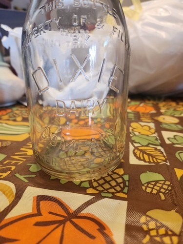 Vintage Dixie Dairy Co. Quart Milk Bottle. Beecher iL and Gary IN | eBay