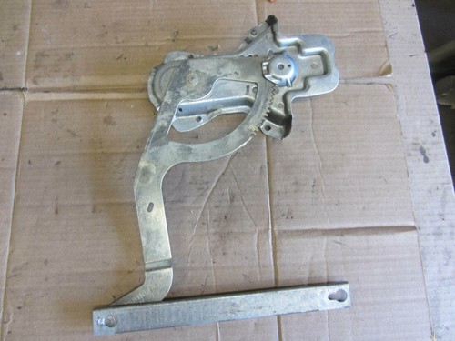 99-04 Land Rover Discovery II OEM Right Rear Window Regulator ASR1182 ...