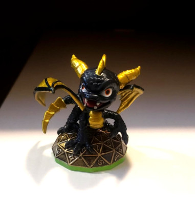 Skylanders: Spyro's Adventures: Legendary Bash Rare (ToyRus exclusive ...