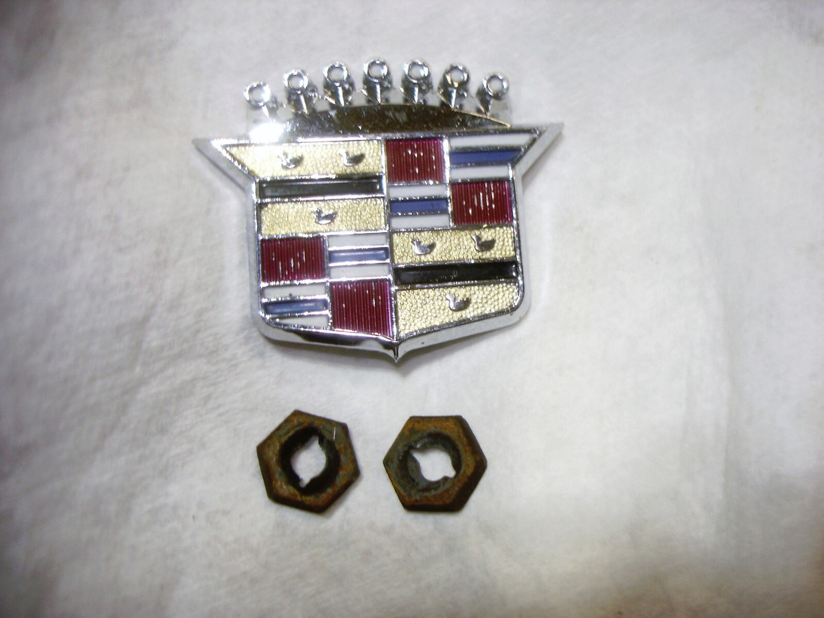 Old Cadillac Logo Ducks