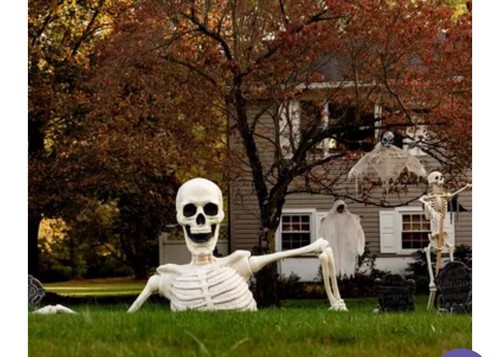 Giant Rattles the Groundbreaking Skeleton Halloween Decoration IN HAND ...