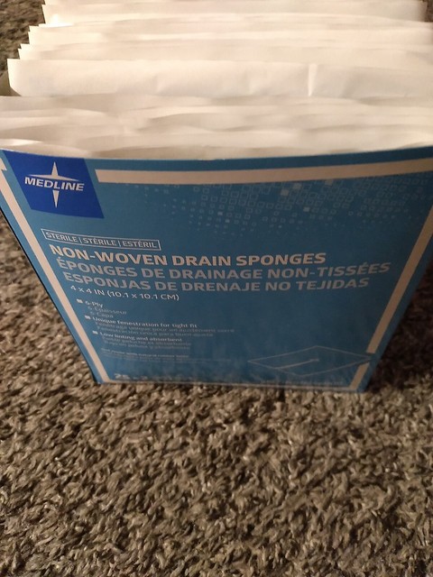 Medline Avant Gauze Sterile Drain Sponge 600pk NON256000 for sale ...