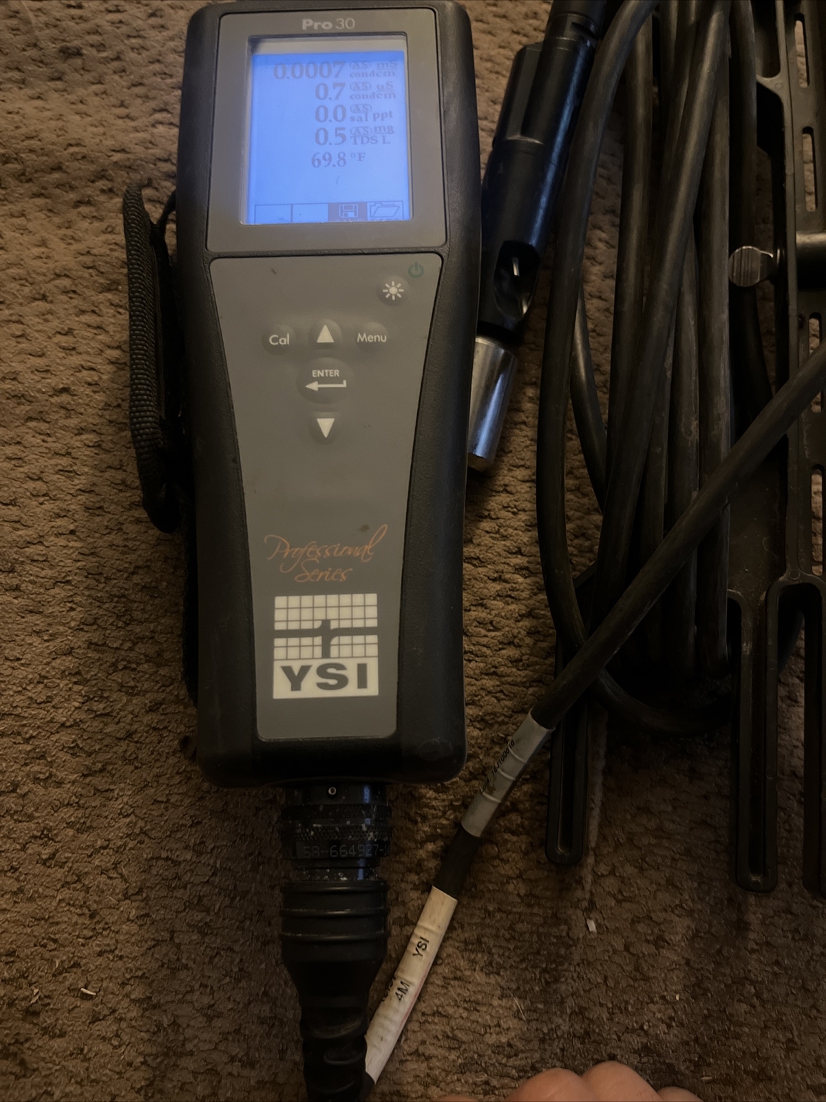 Hand Held YSI Pro30 Conductivity Meter With Probe! 4 Meter Cable (13.12 ...