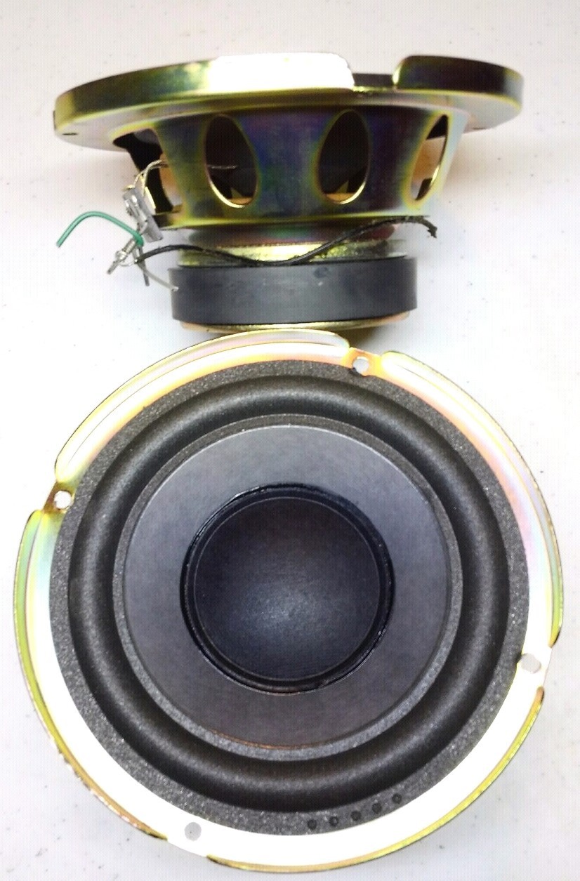 TOUCHTUNES JUKEBOX BOOM BOX SPEAKERS LOT OF 4 | eBay