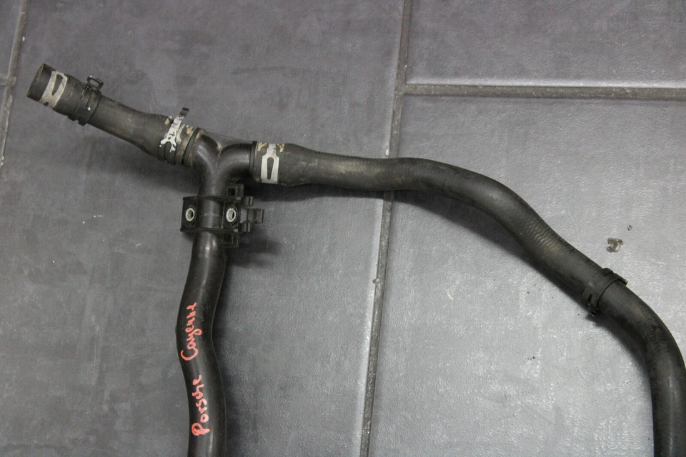 Tubo Del Refrigerante 7L5122049A Porsche Cayenne 4.8 GTS TURBO 955 ...