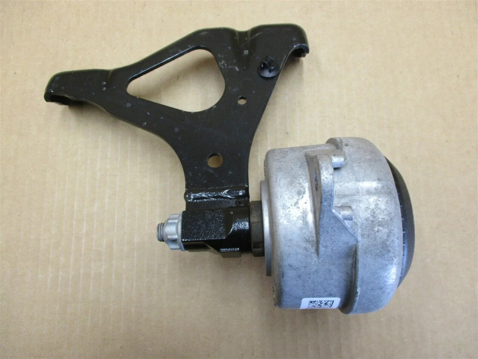 17 Boxster S RWD Porsche 718 L Transmission MOUNT 982399201A ...