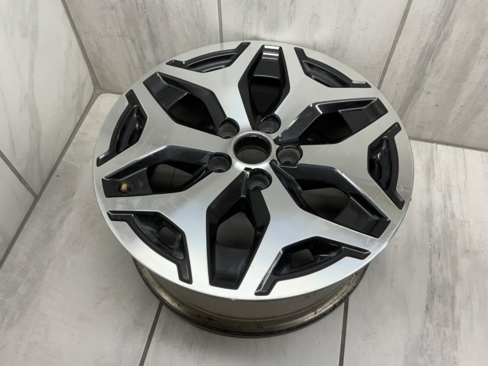 2019-2024 Subaru Forester 17x7" Wheel 6 Y Spoke Dark Gray Rim ...