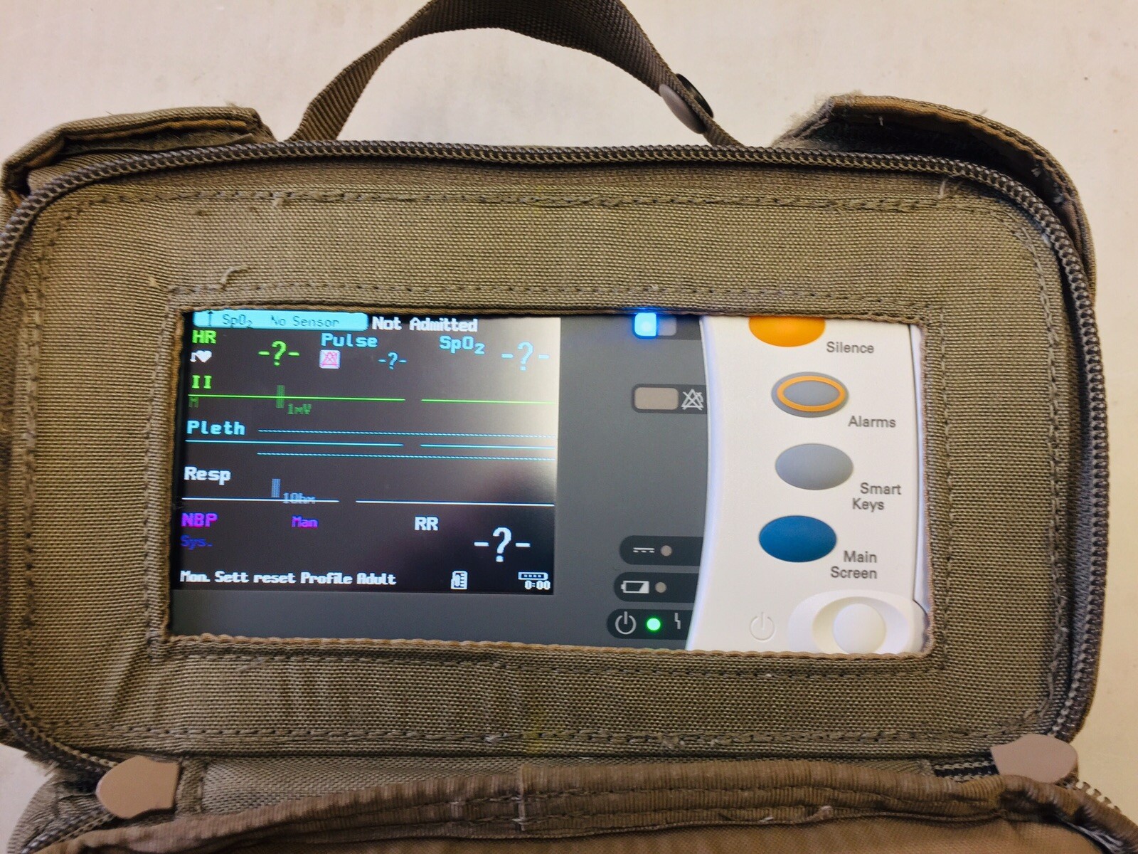 BUNDLE Philips Intellivue MP2 X2 M3002A M8102A W/CO2 A01 Monitor Touch ...