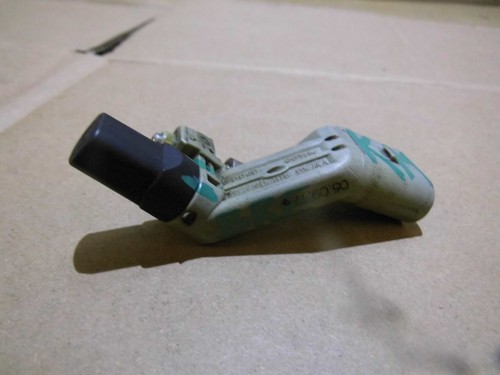 Audi A4 B7 CRANKSHAFT SENSOR BRE BLB IMPULSE SENDER UNIT 036906433B ...