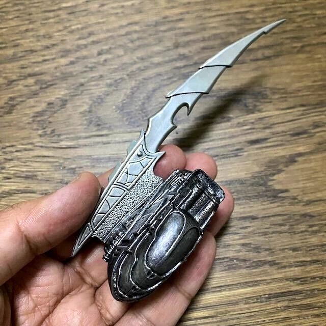 Predator Arm Blade