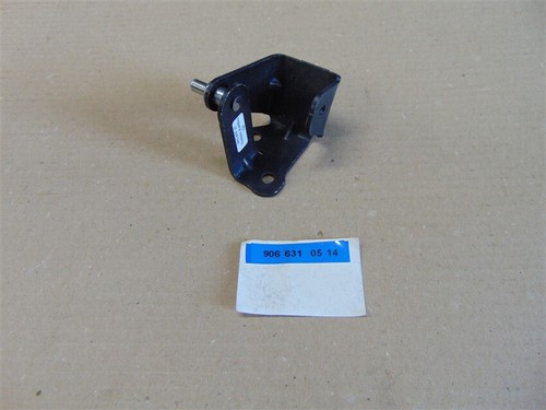 Brand New Left Side Door Bracket Genuine Mercedes 906 - A9066310514 | eBay