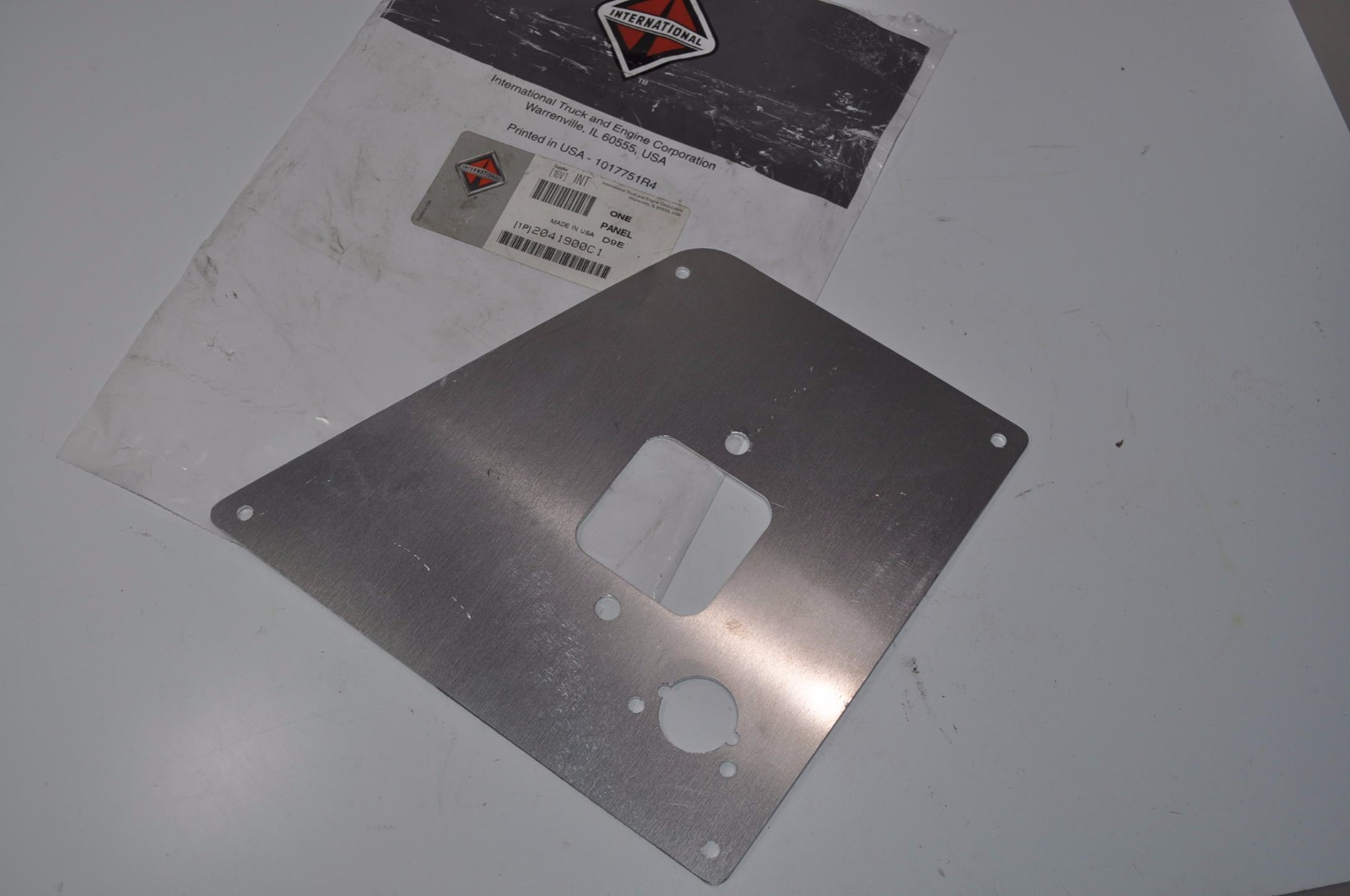 NEW International Navistar Instrument Cluster Mounting Panel Part ...