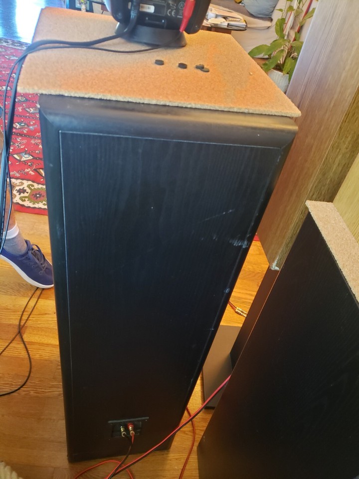 Infinity RS-625 speakers. Refoamed. Perfect Working Condition. All ...
