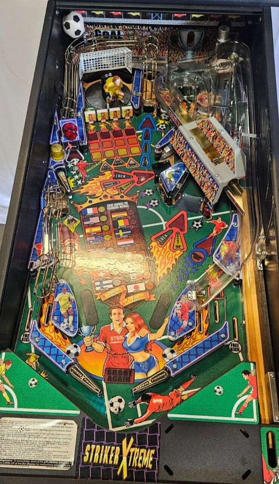 STRIKER XTREME Pinball Machine - Stern 2000 - 3673 | eBay