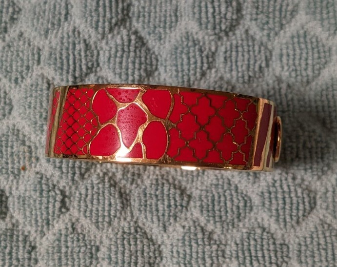 Halcyon Days Wildlife Red Gold Enamel Hinged Bangle B… - Gem