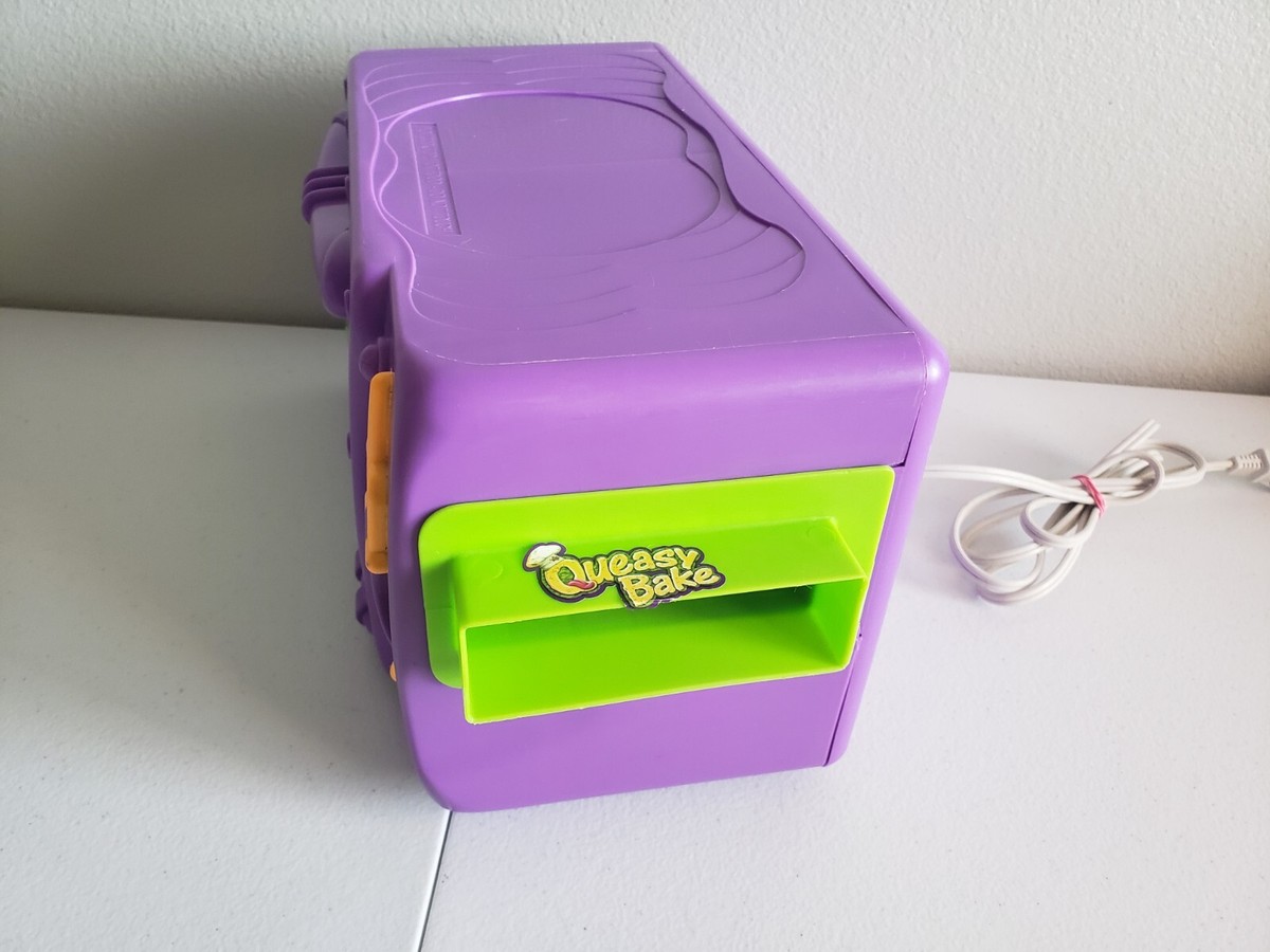 Hasbro Queasy Bake Cookerator Oven Amazon.com: Hasbro Easy Bake