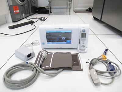 WELCH ALLYN 75CE CONNEX SPOT TOUCHSCREEN PATIENT NIBP SPO2 VITAL SIGNS ...