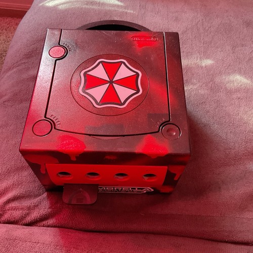 GameCube Custom Resident Evil Themed Set | eBay