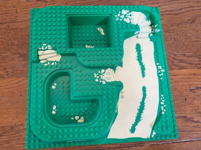 Lego Baseplate, Raised 32 x 32 Three Level with Yellow Dirt Pattern ...