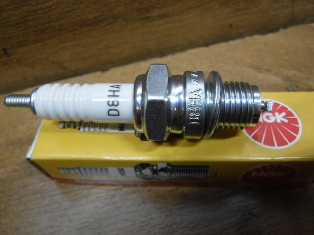 79-81 Honda Atc110 ATC 110 Spark Plug Quality NGK D8ha Japan ...