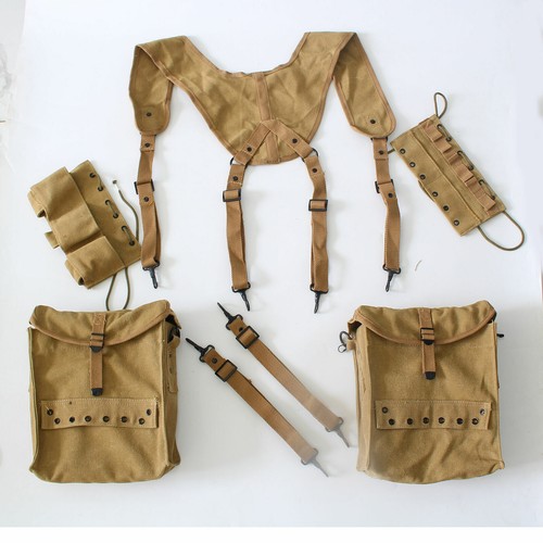 WW2 US Individual Medic Combat Field Kit Bags Suspenders Cantles ...