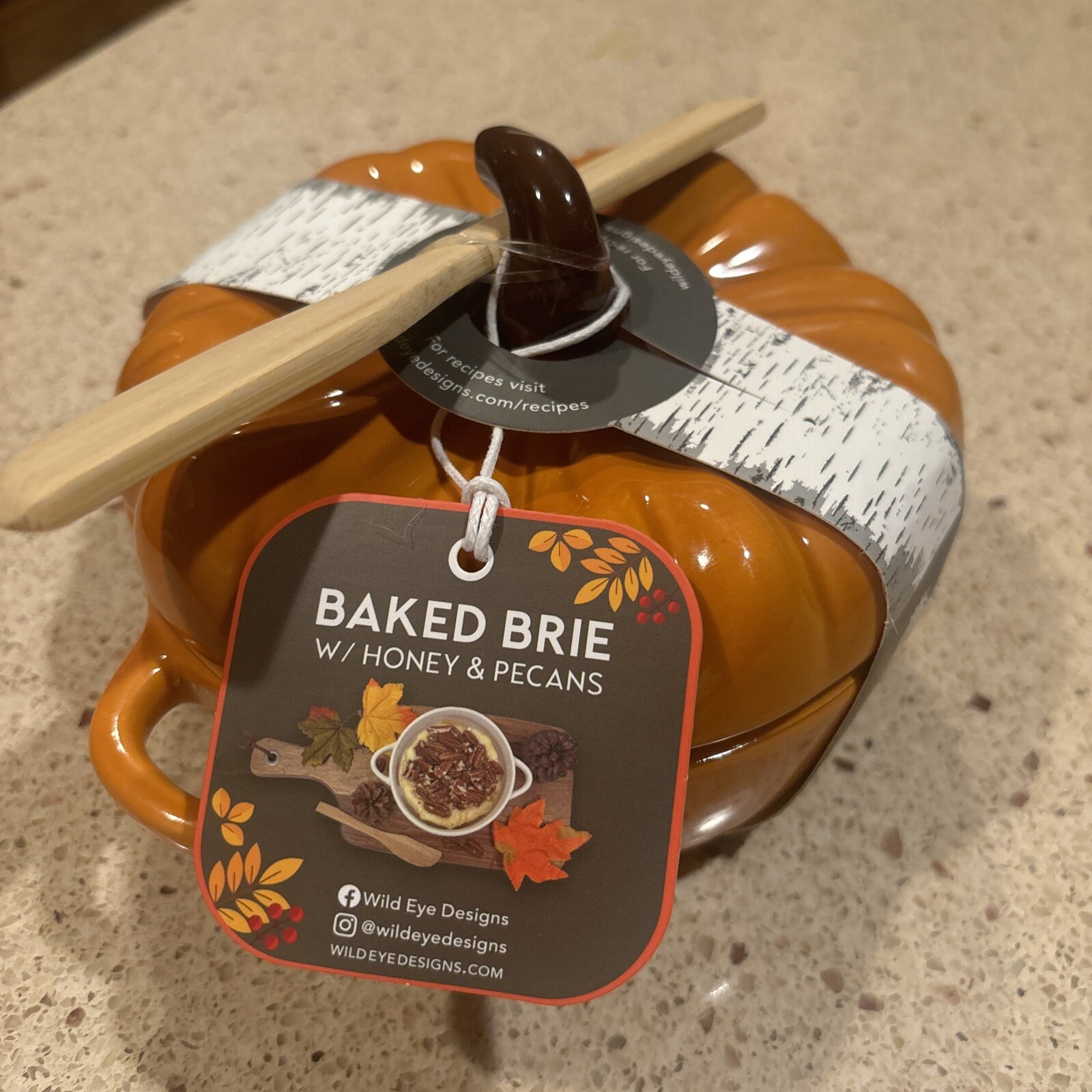 Wild Eye Designs Brie Cheese Baker & Wooden Spatula- Pumpkin/Harvest | eBay