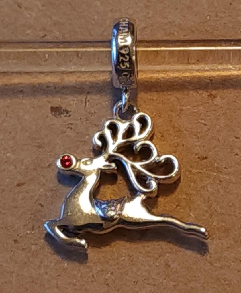 Chamilia Leaping Rudolf Reindeer Dangle Swarovski & Sterling Bead 2025 ...